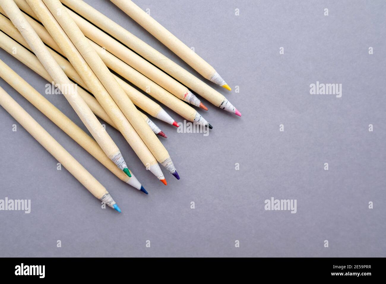 Gray drawing pencils hi-res stock photography and images - Alamy