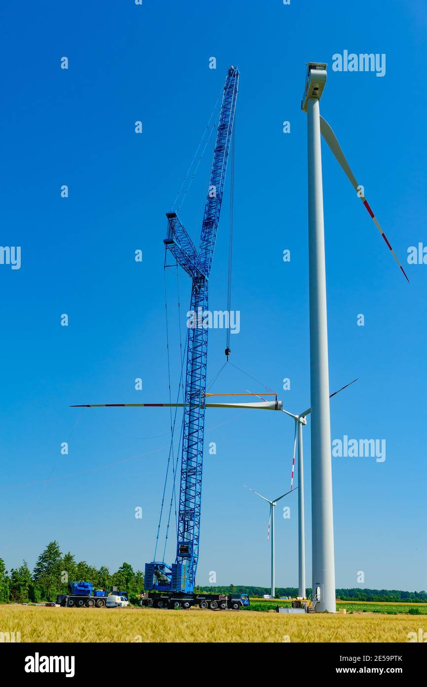 gaenserndorf, austria, 29 june 2011, liebherr mobile crane lg 1550 ...