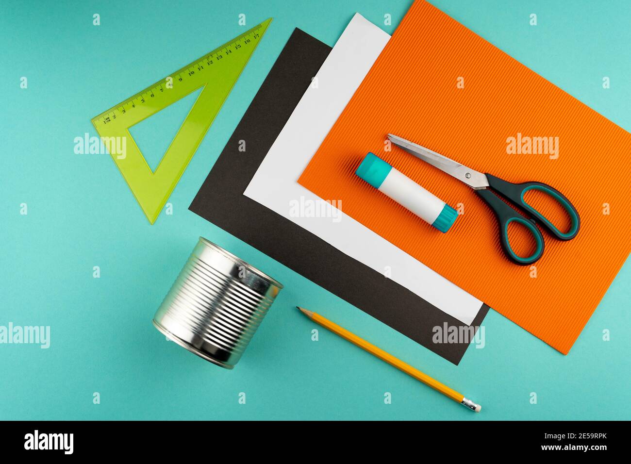 Step 1. Step-by-step instructions on how to make a stand for stationery ...