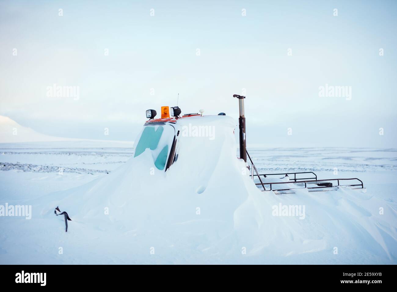 Massive snowstorm hi-res stock photography and images - Alamy