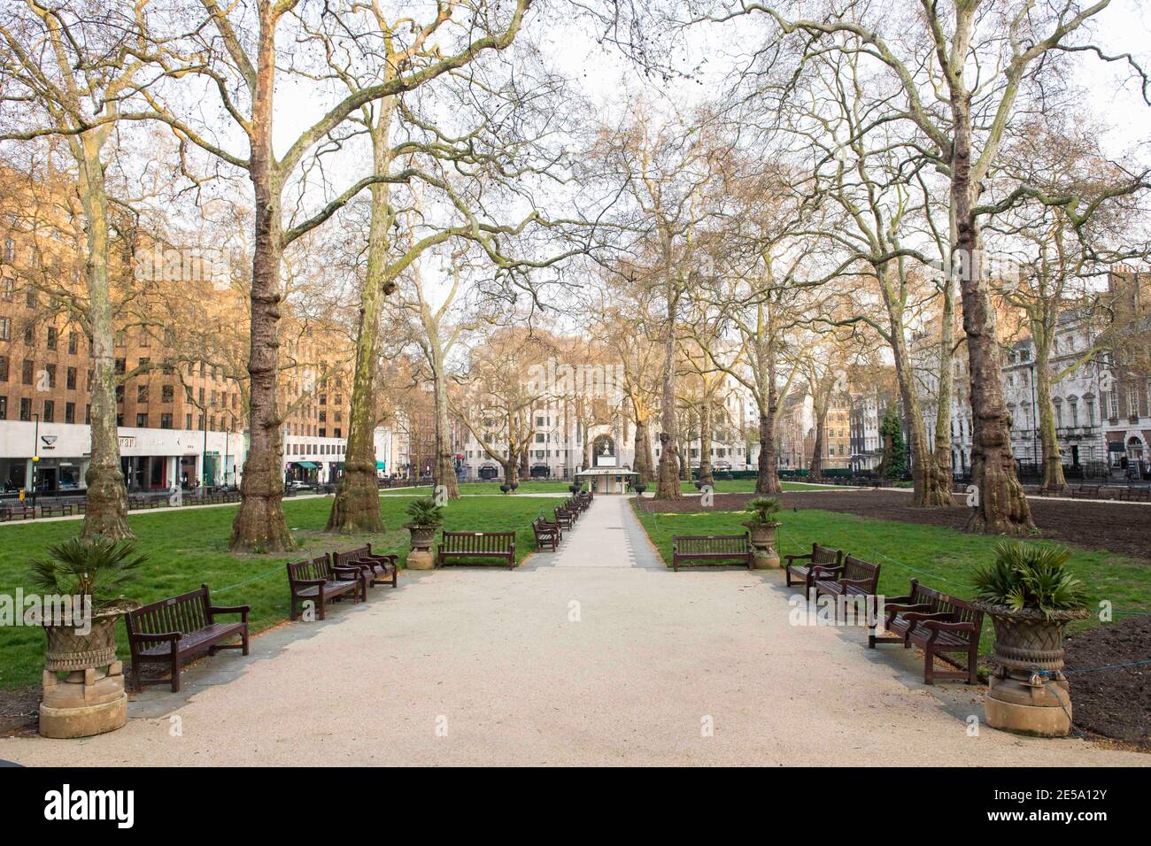 Empty berkeley square hi-res stock photography and images - Alamy
