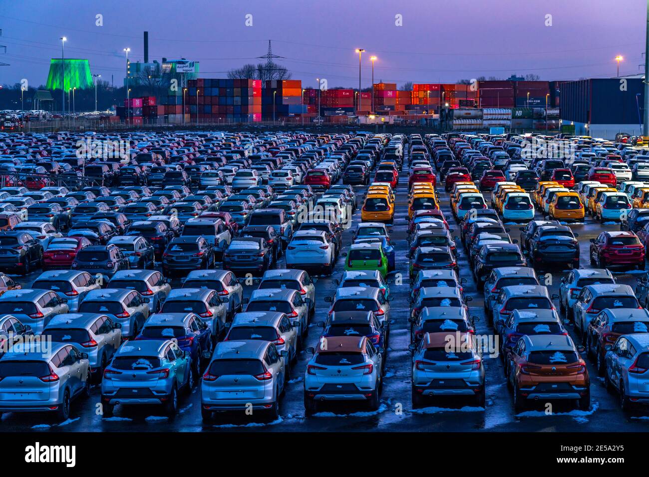 Rear of storage warehouse hi-res stock photography and images - Alamy