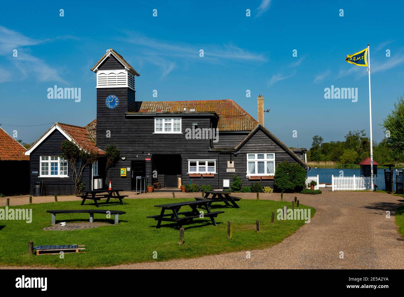 Thorpeness architecture hi-res stock photography and images - Alamy