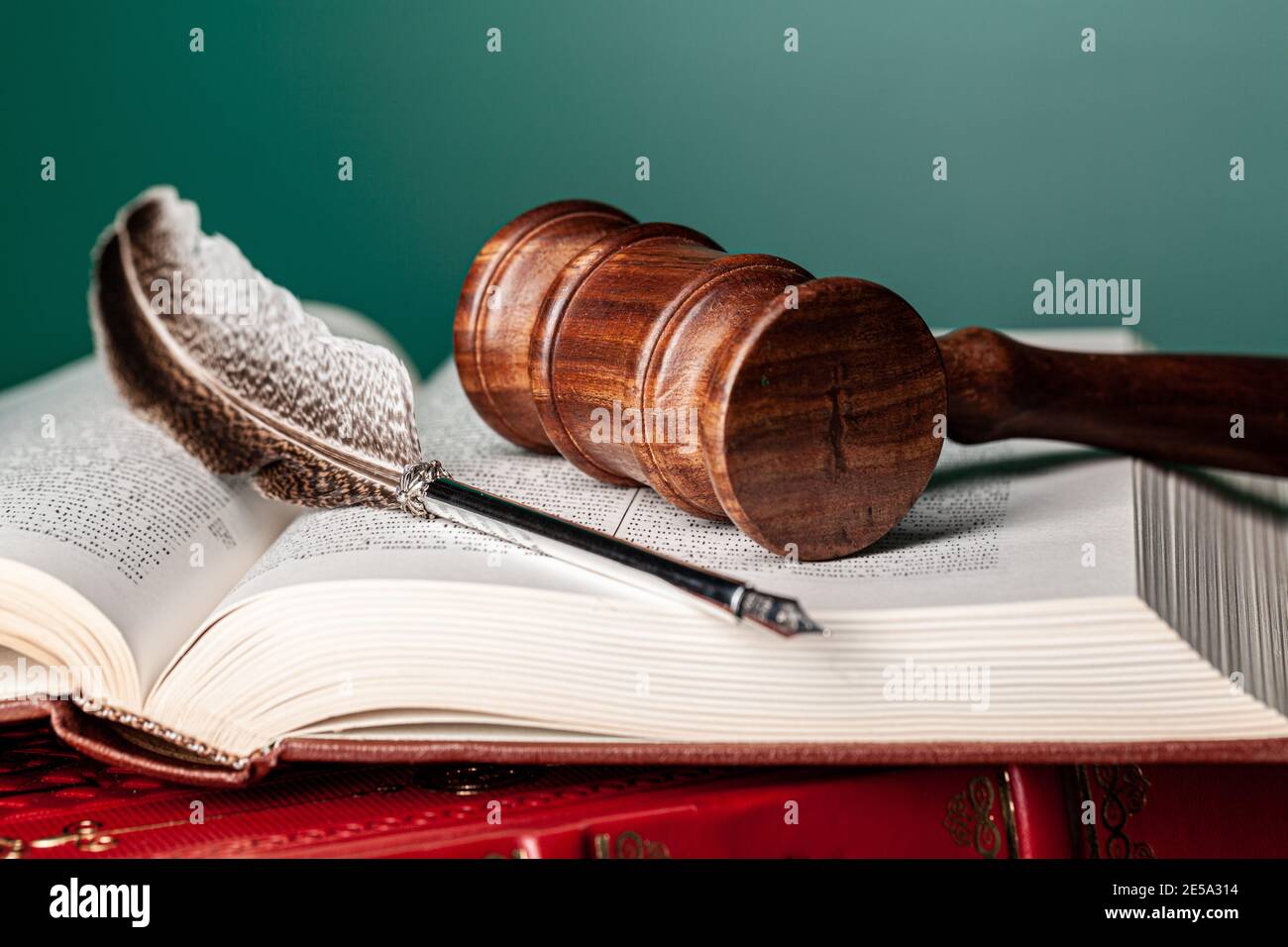 Mallet of a judge, close up shot Stock Photo - Alamy