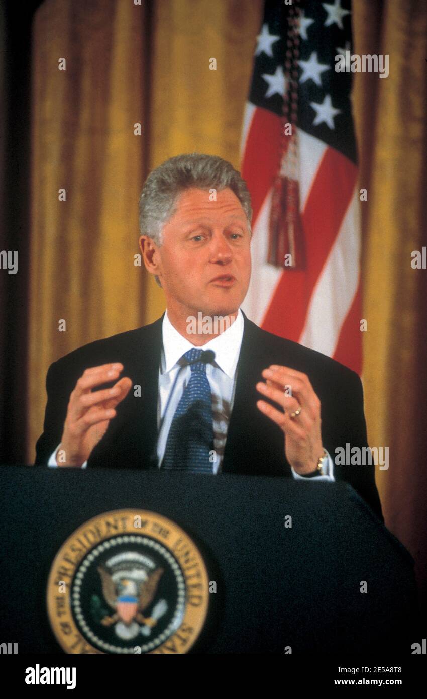 President clinton nineties hi-res stock photography and images - Alamy