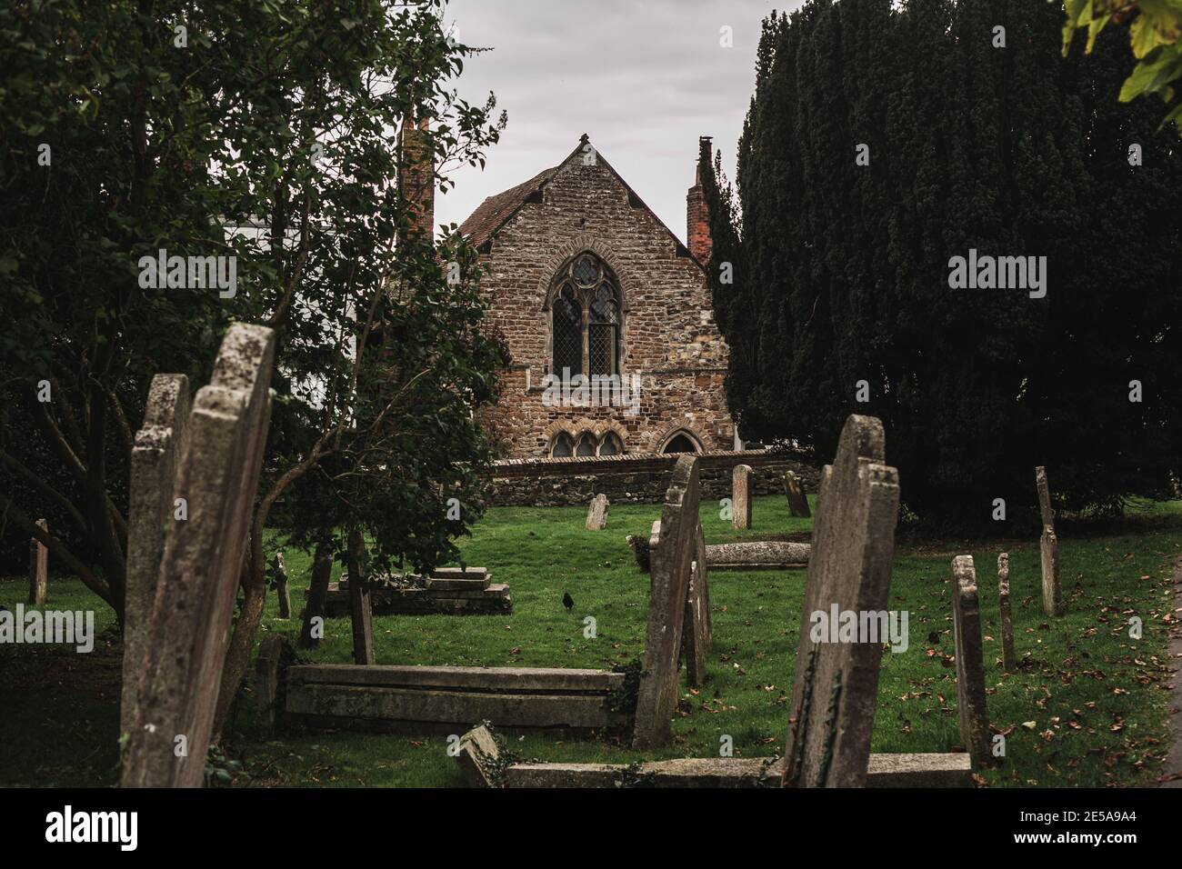 Rye church and graveyard hi-res stock photography and images - Alamy