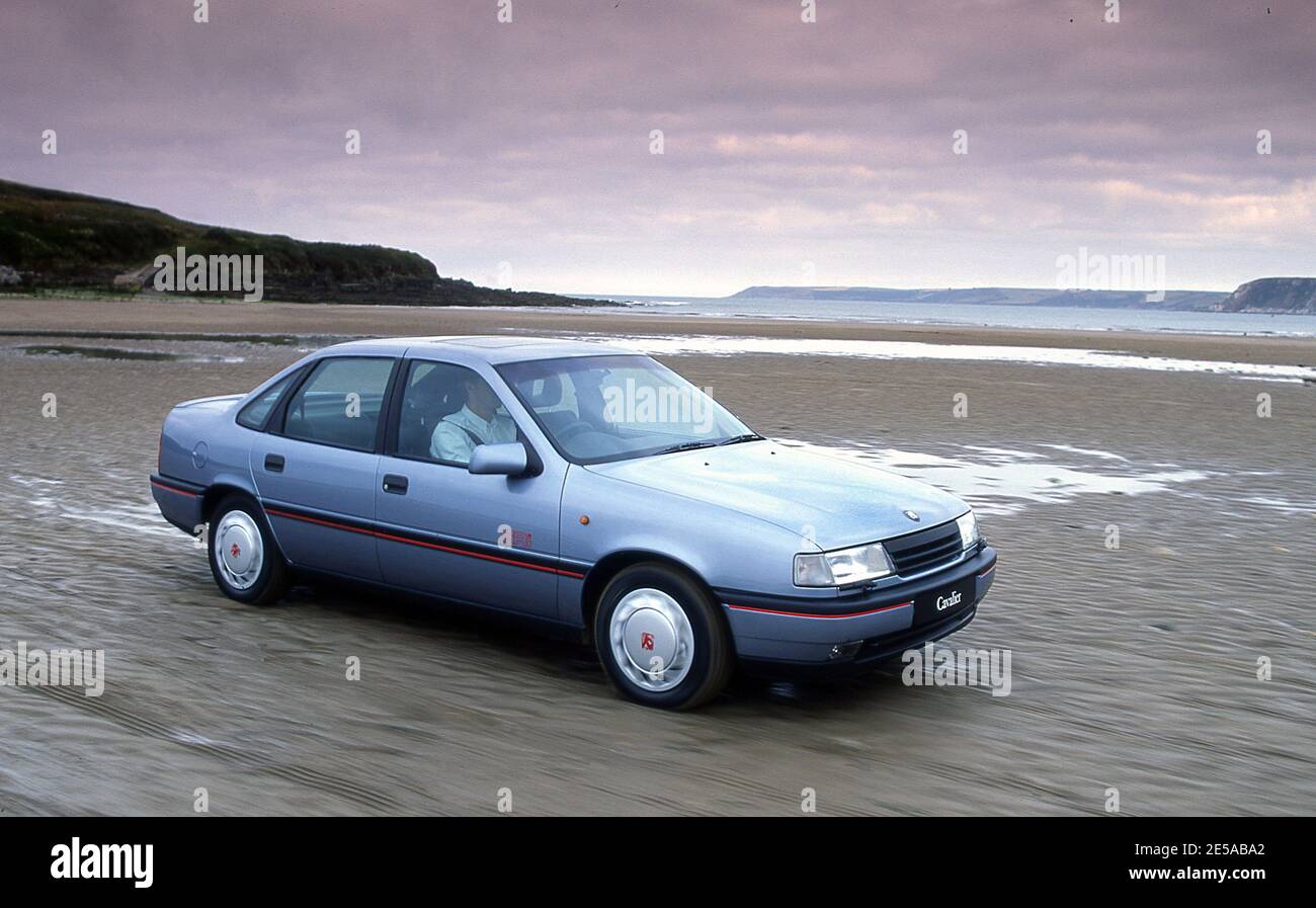 Vauxhall Cavalier SRi 1992 Stock Photo - Alamy