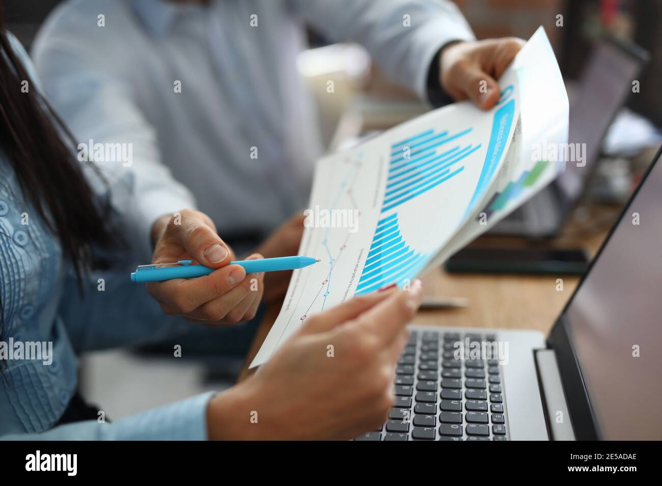 Auditor team hi-res stock photography and images - Alamy