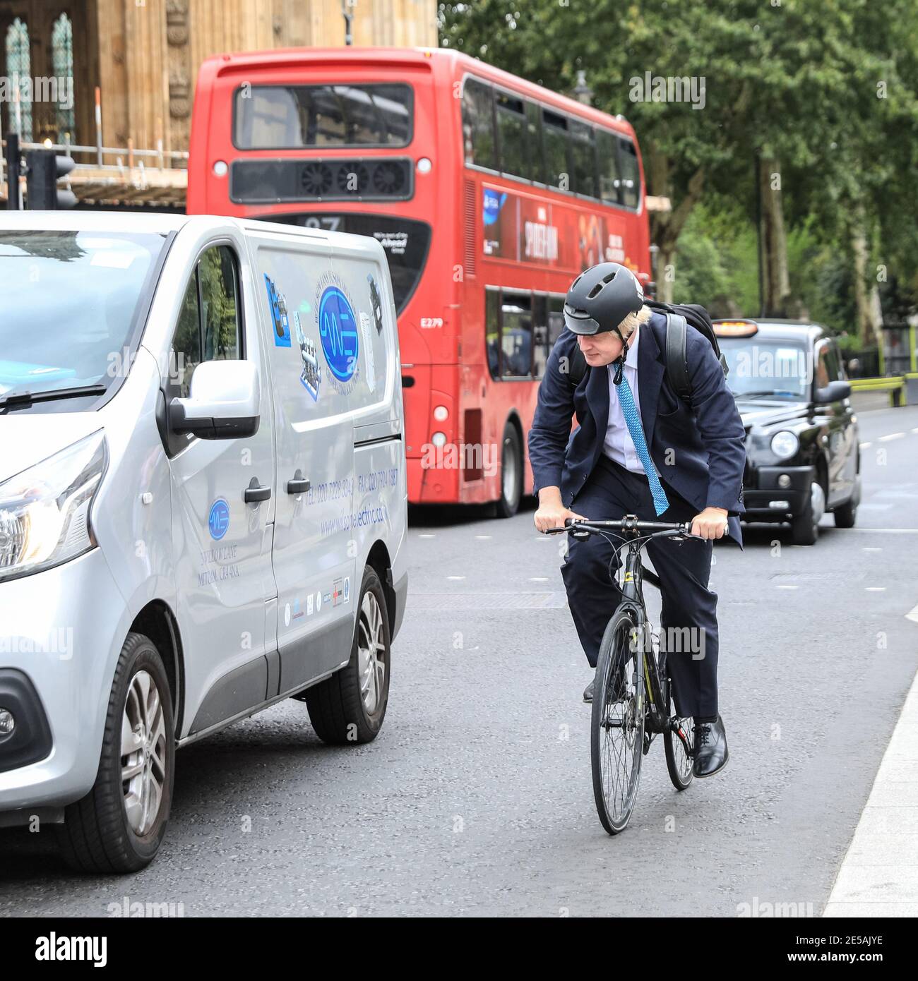 Boris johnson wearing cycling helmet hi-res stock photography and ...