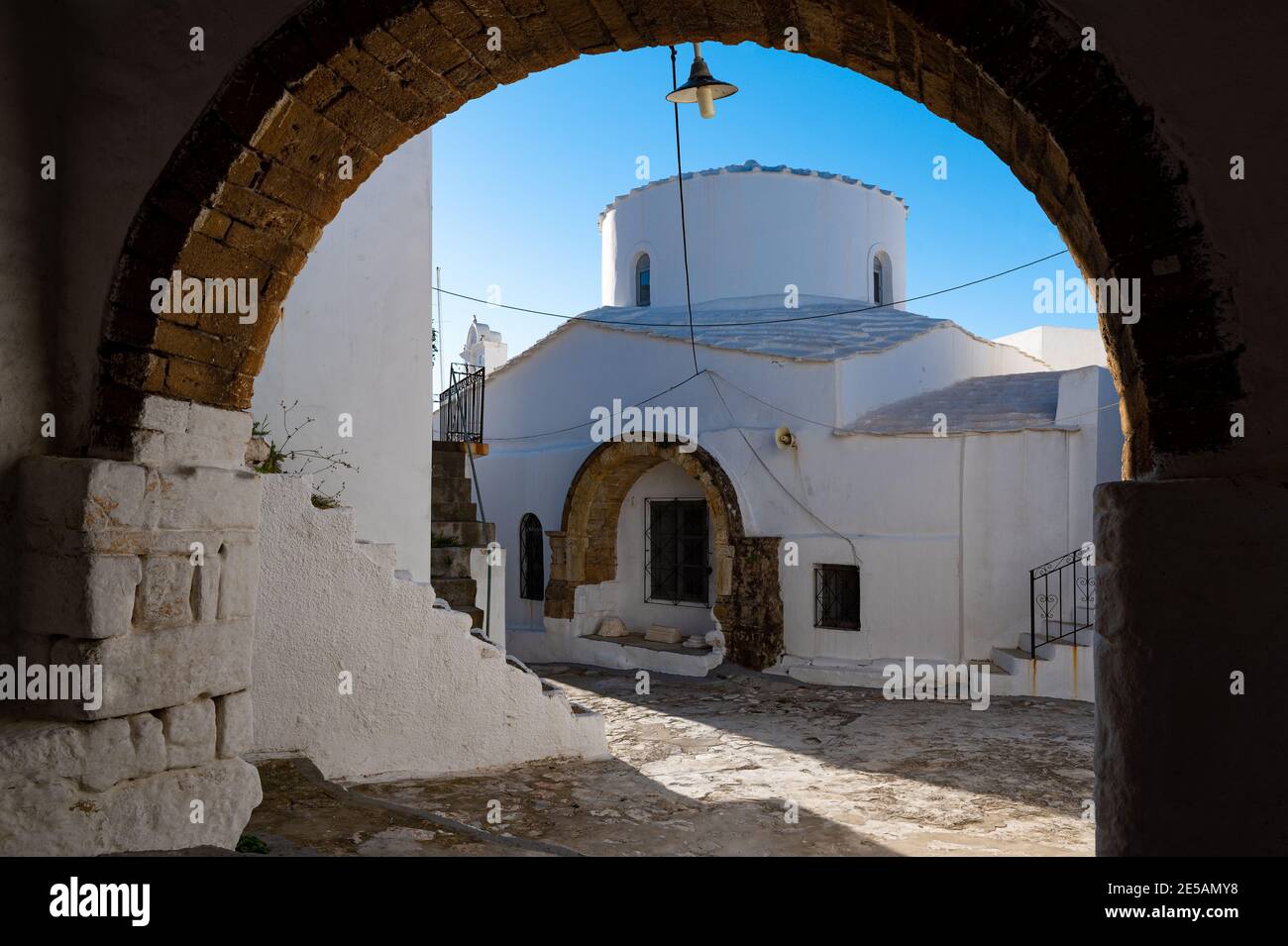 Buildings and narrow street of traditional architecture in Skyros ...