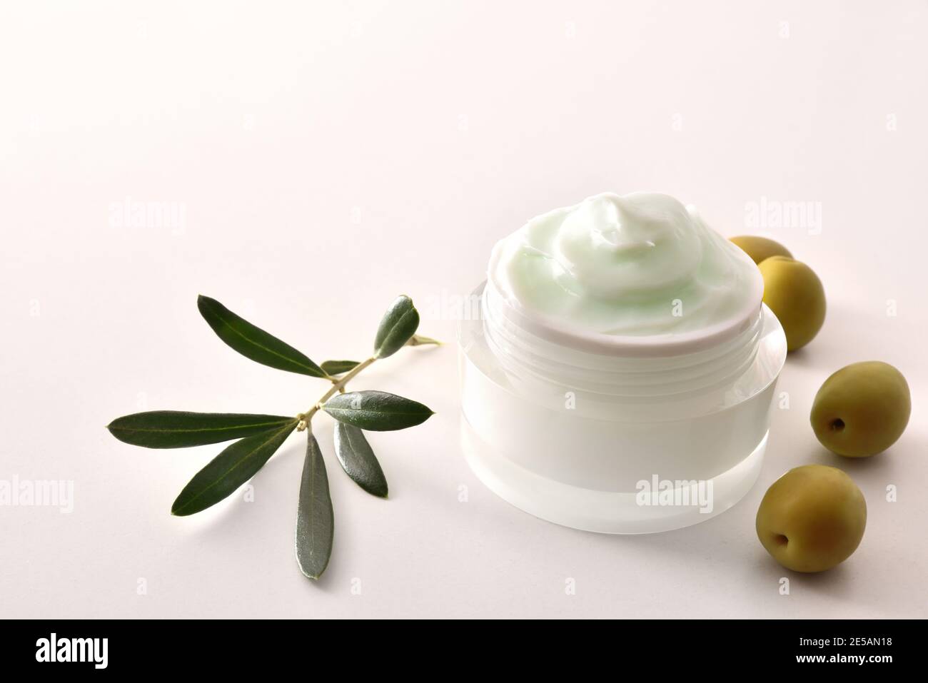 Olive skin hi-res stock photography and images - Alamy