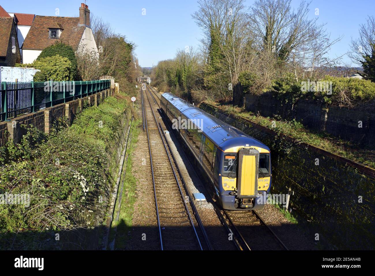 British rail 375 hi-res stock photography and images - Alamy
