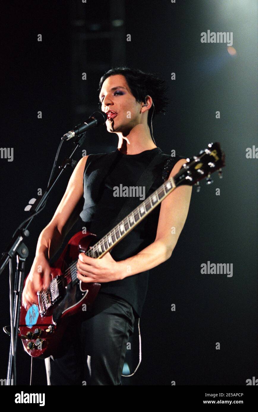 Singer brian molko band placebo hi-res stock photography and images - Alamy