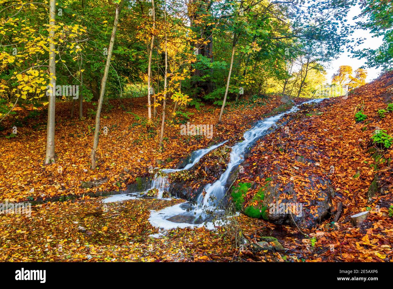 Cascading down slope hi-res stock photography and images - Alamy