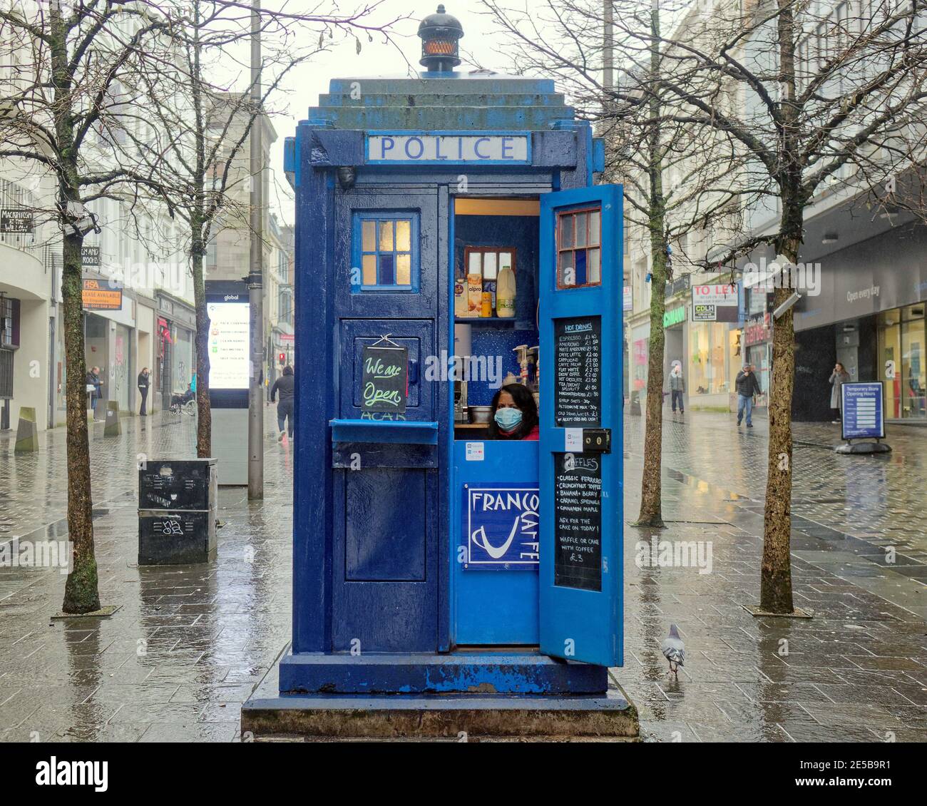 Glasgow police boxes hi-res stock photography and images - Alamy