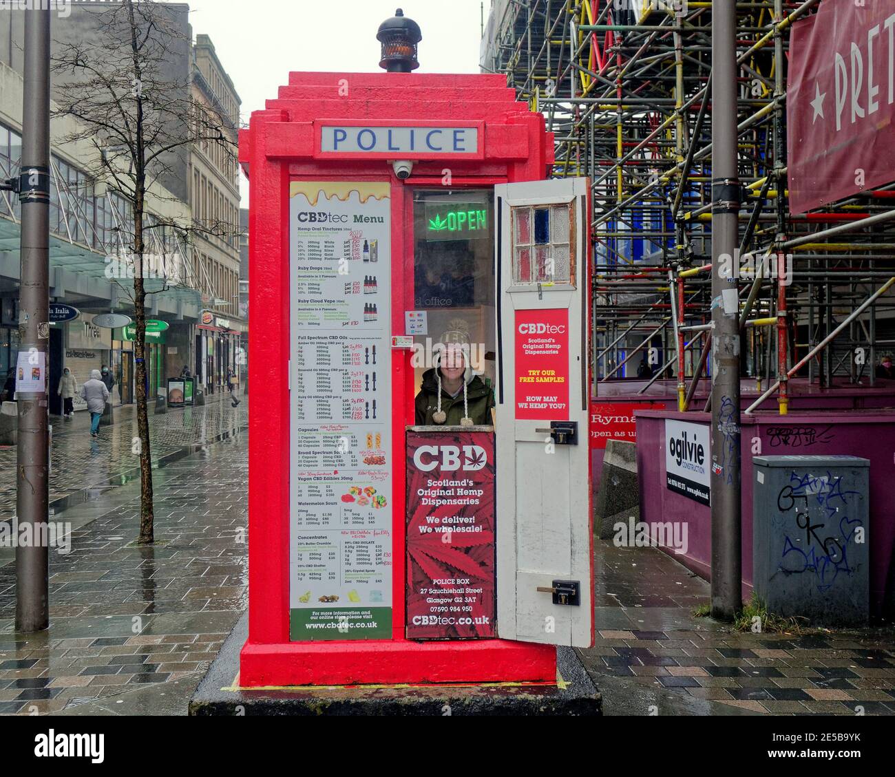 Glasgow police boxes hi-res stock photography and images - Alamy