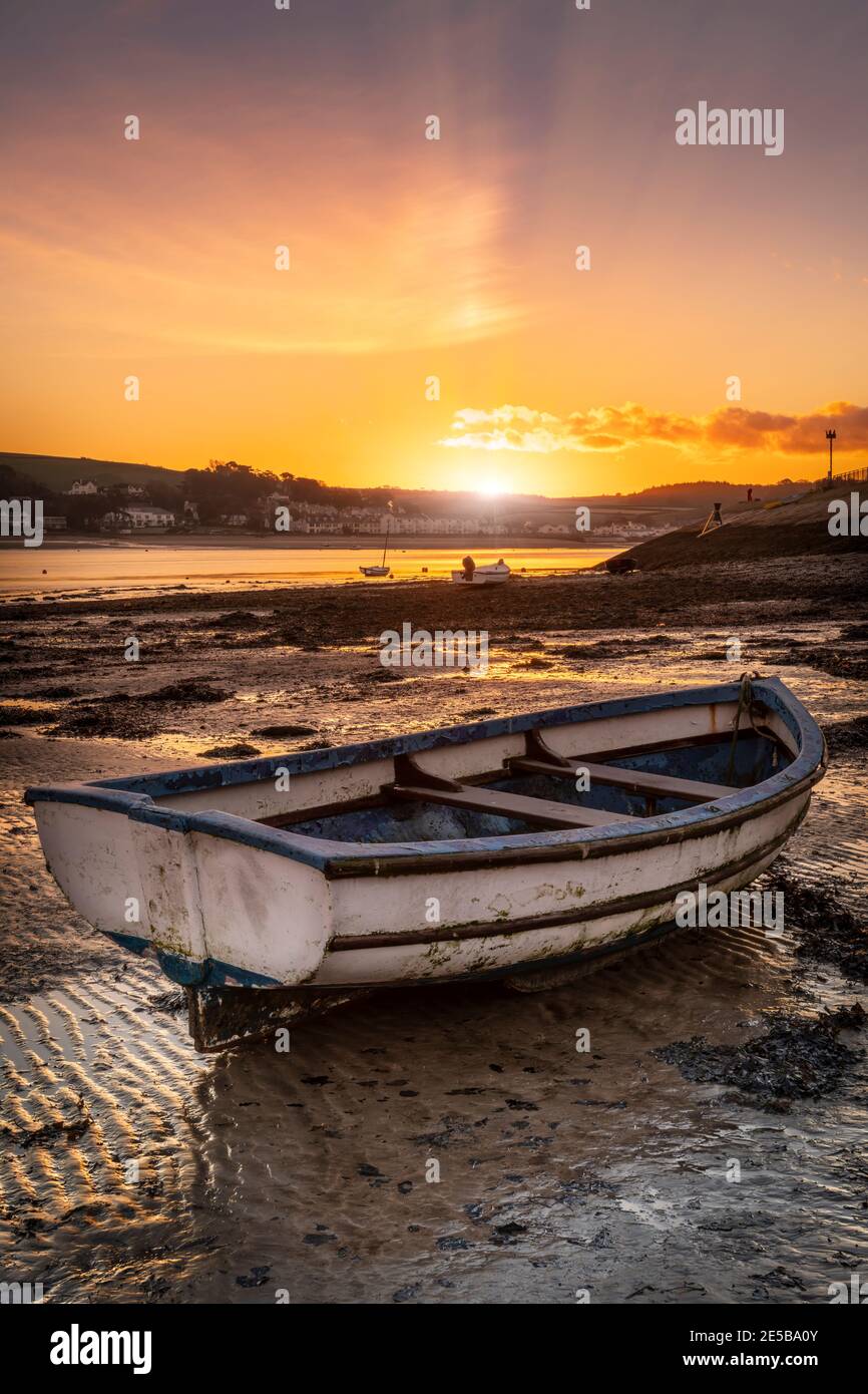 English estuary hi-res stock photography and images - Alamy