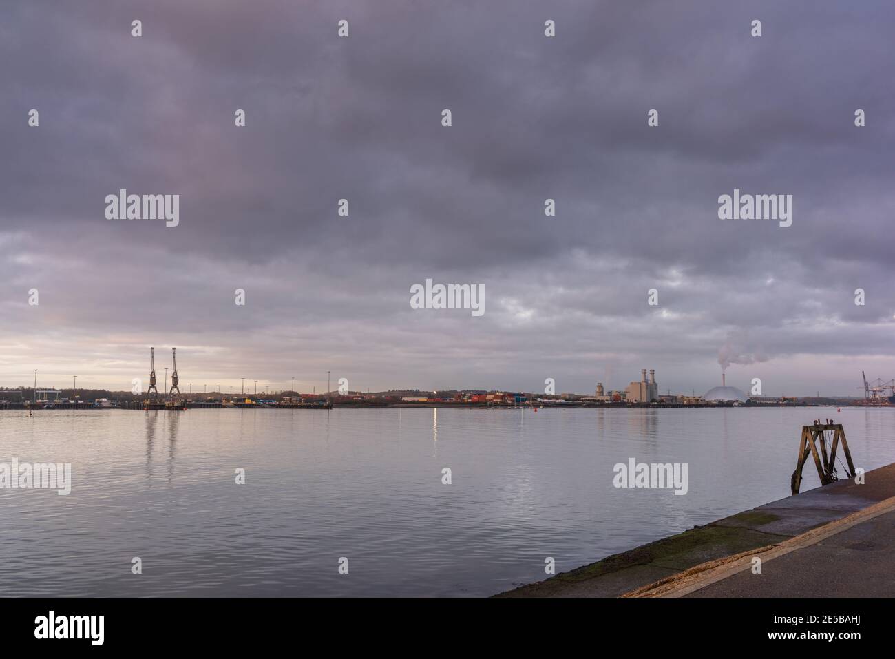 Mayflower park hi-res stock photography and images - Alamy