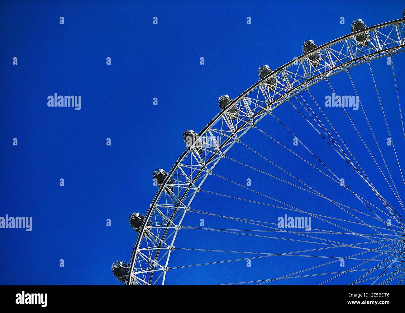 Eye view level hi-res stock photography and images - Alamy