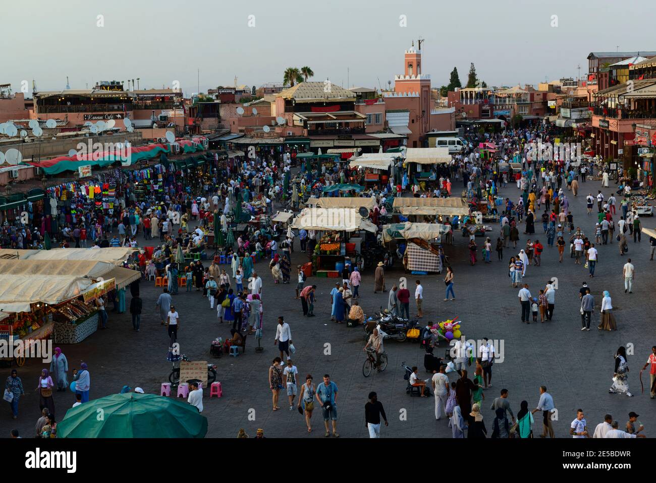 Jemaa el fnaa stalls hi-res stock photography and images - Alamy