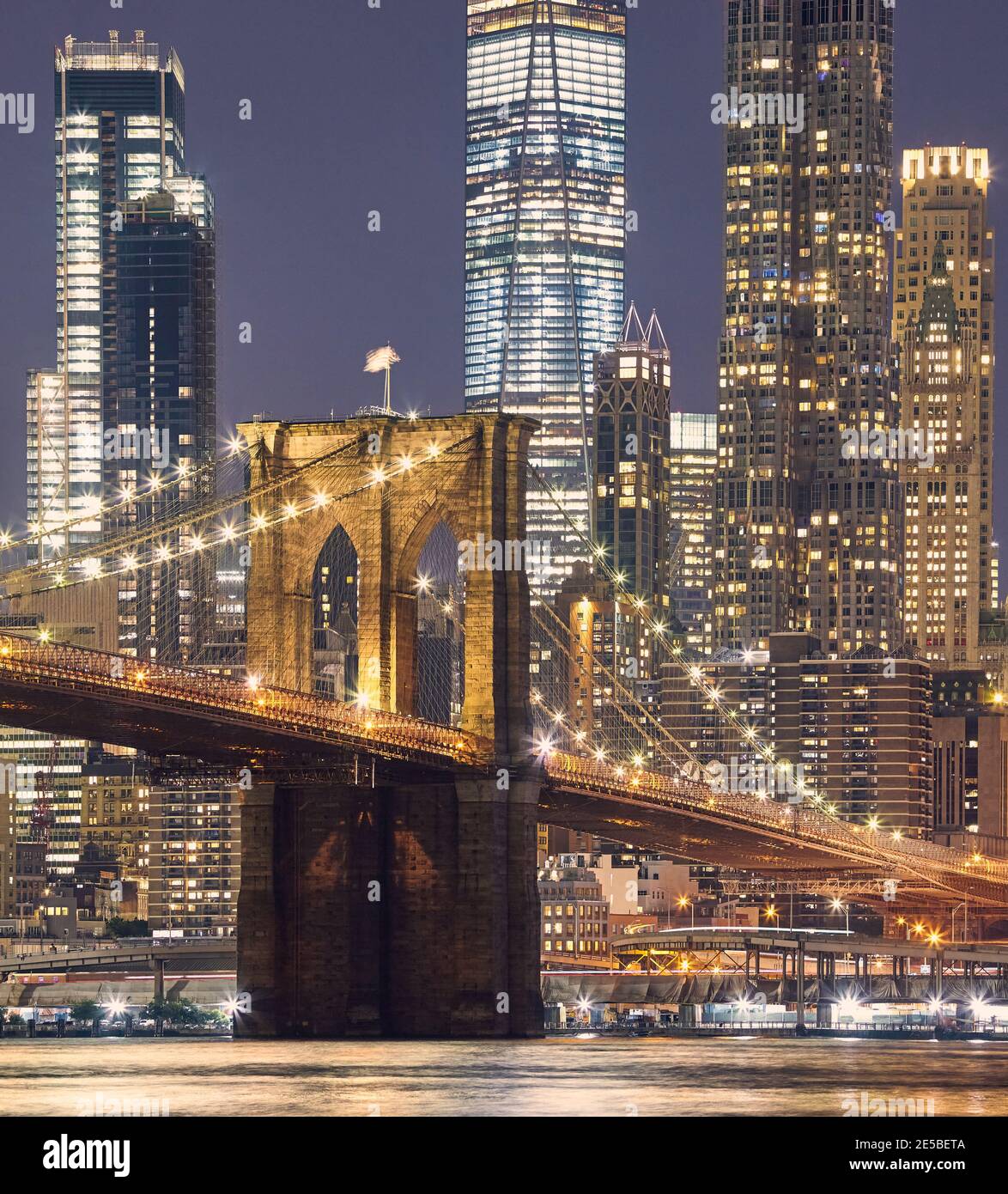 New york city night scene hi-res stock photography and images - Alamy