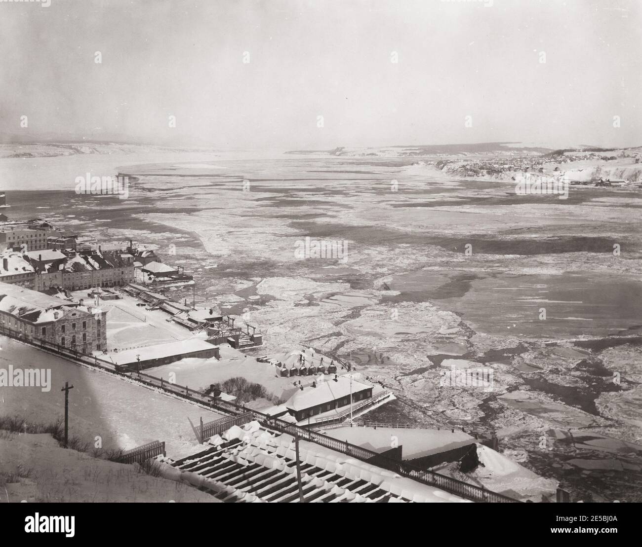 1900s quebec hi-res stock photography and images - Alamy
