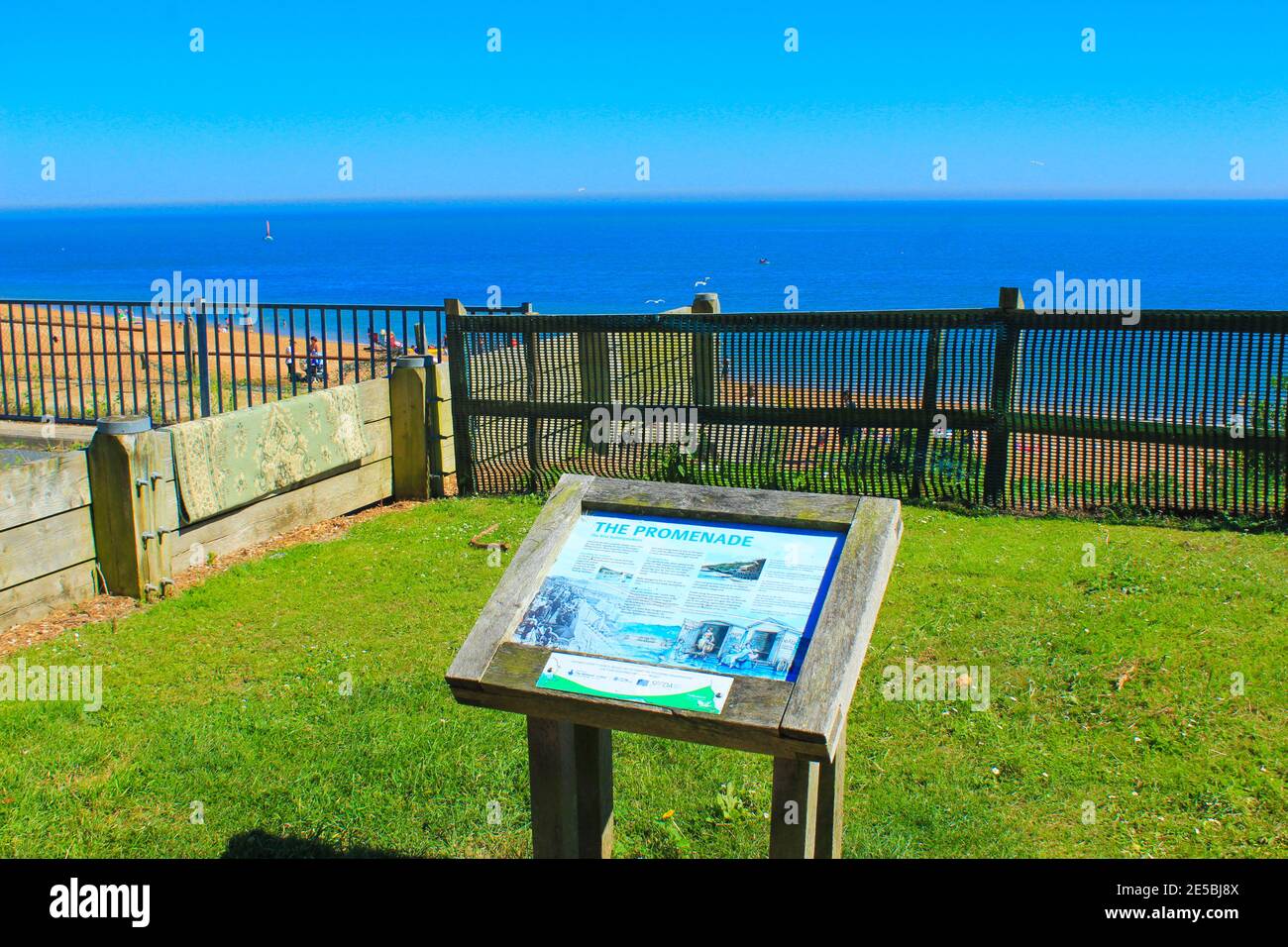 Lower Leas Coastal Park-Coastal park with 3 zones: a natural area ...