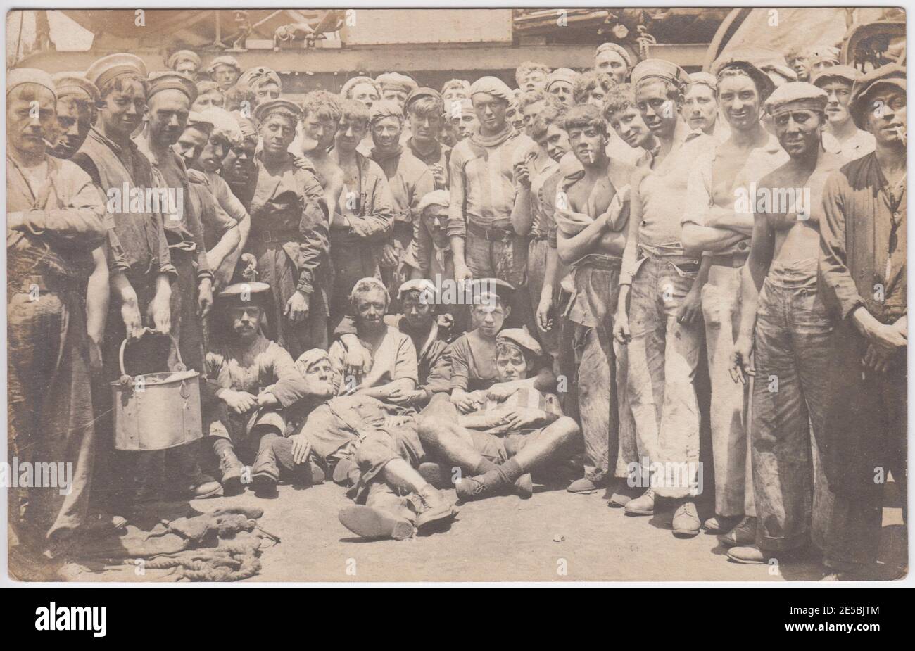 Merchant navy 1900's hi-res stock photography and images - Alamy
