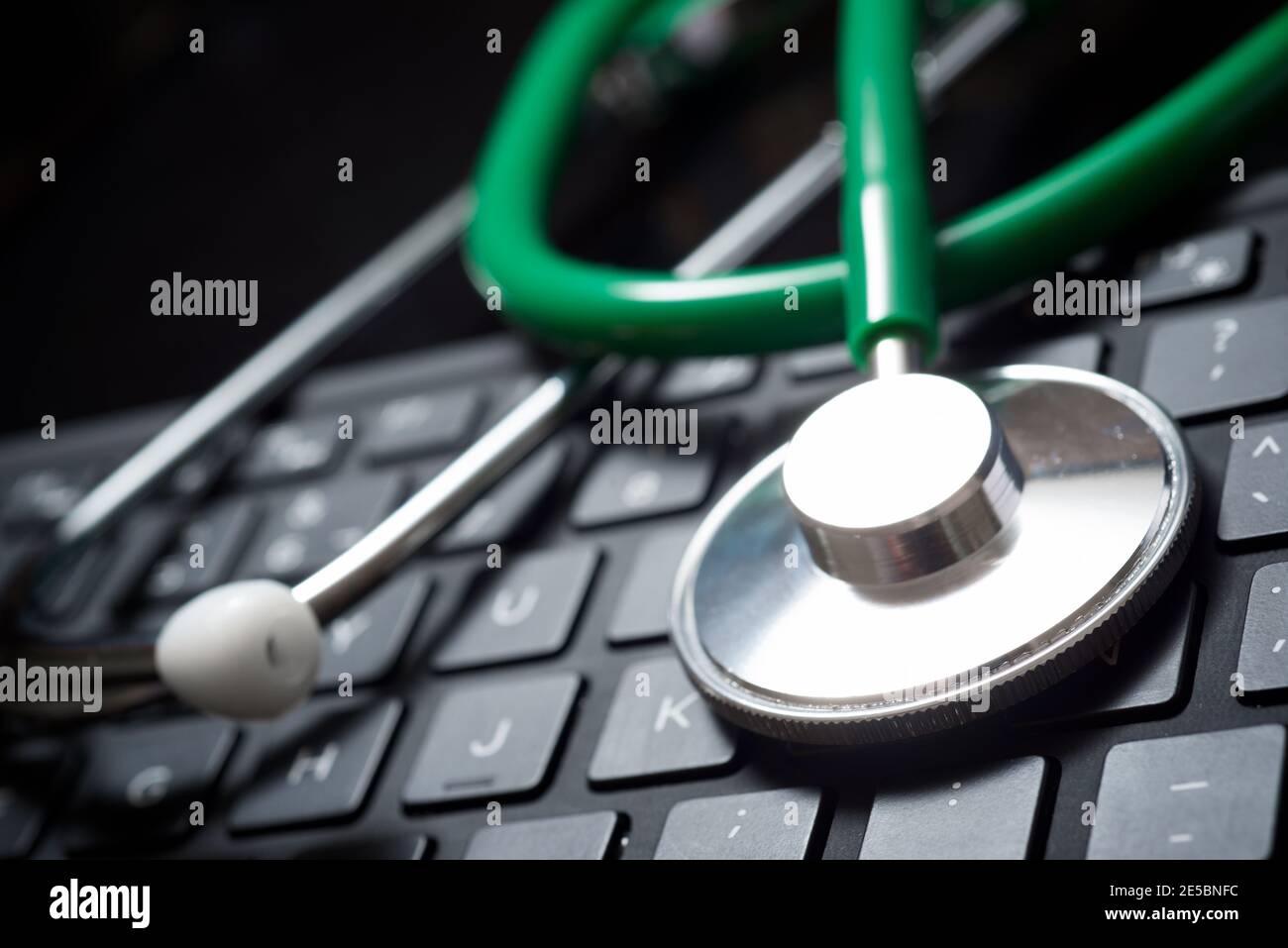 Doctor button on keyboard hi-res stock photography and images - Alamy