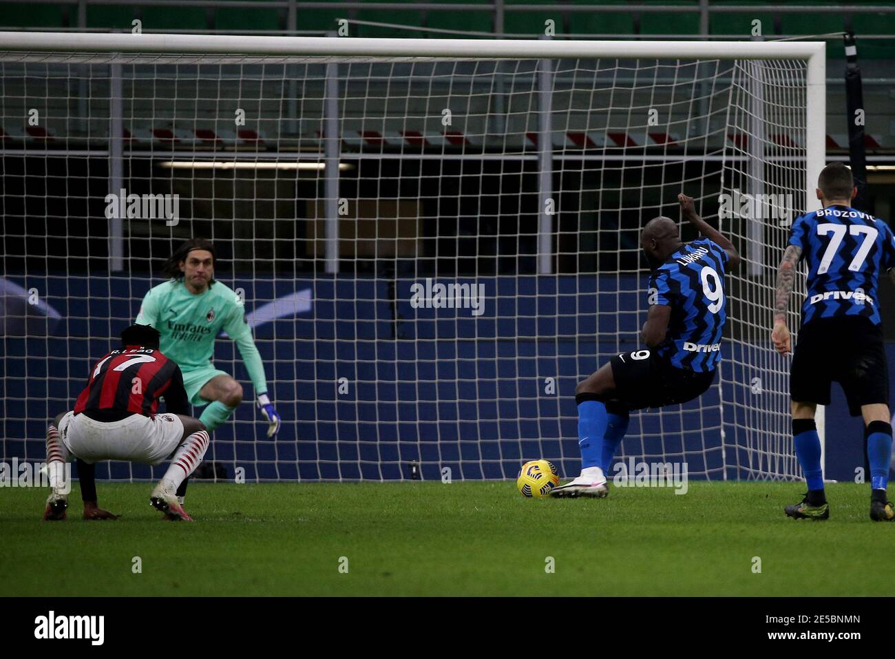 in the photo: LUKALU SCORES ON PENALTY Stock Photo - Alamy
