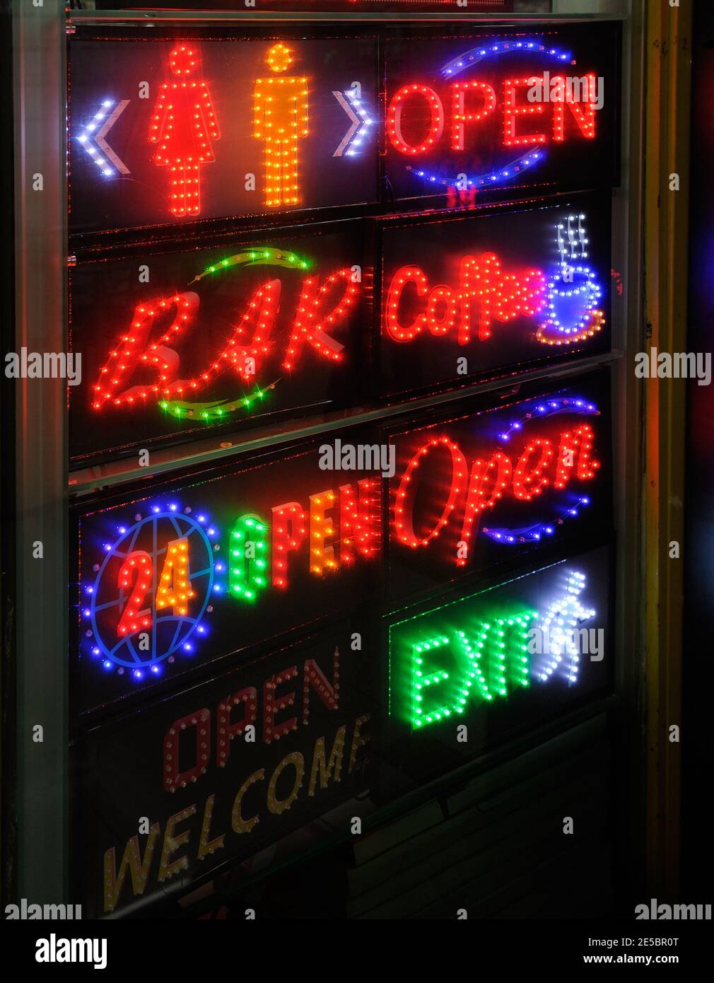 Custom panels hi-res stock photography and images - Alamy