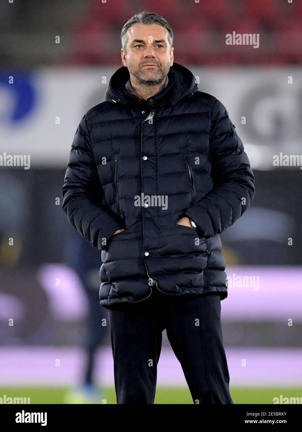 2021 klasse hi-res stock photography and images - Alamy