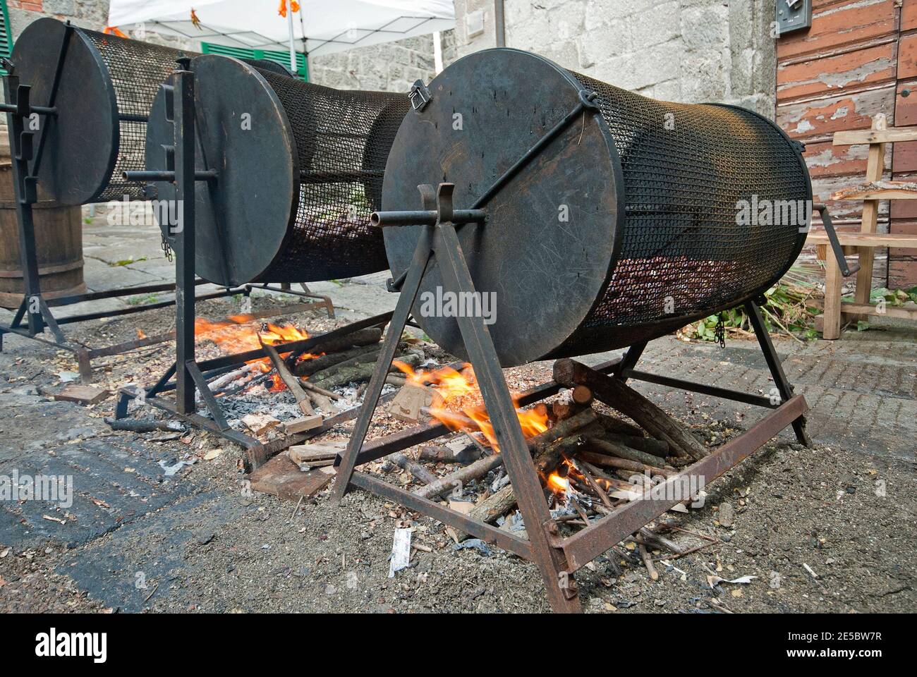 Mount amiata chestnut hi-res stock photography and images - Alamy