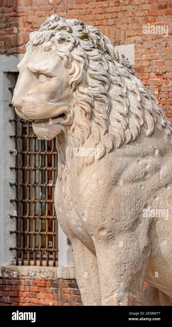 Lion of piraeus hi-res stock photography and images - Alamy