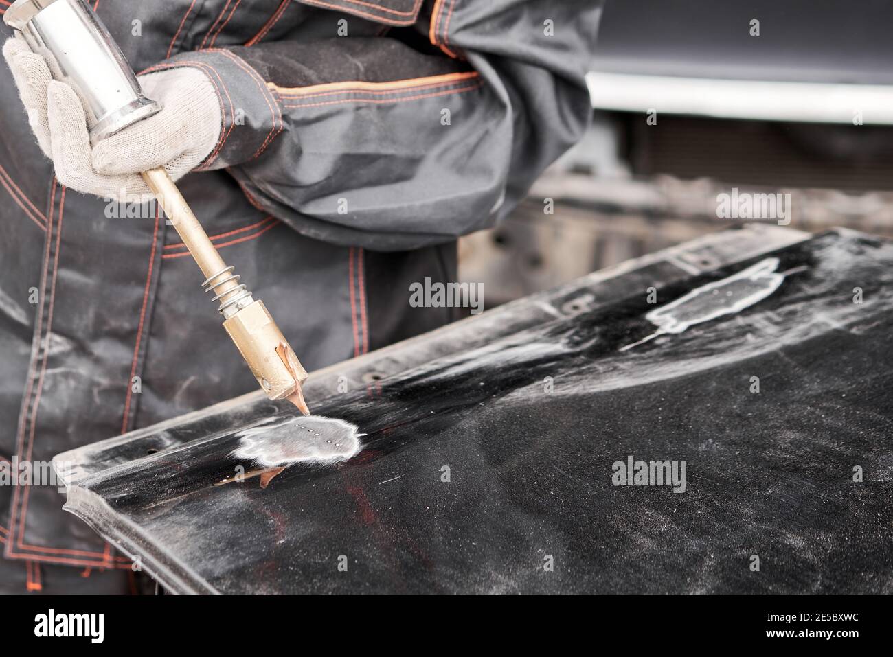 Spot weld metal sheet hi-res stock photography and images - Alamy