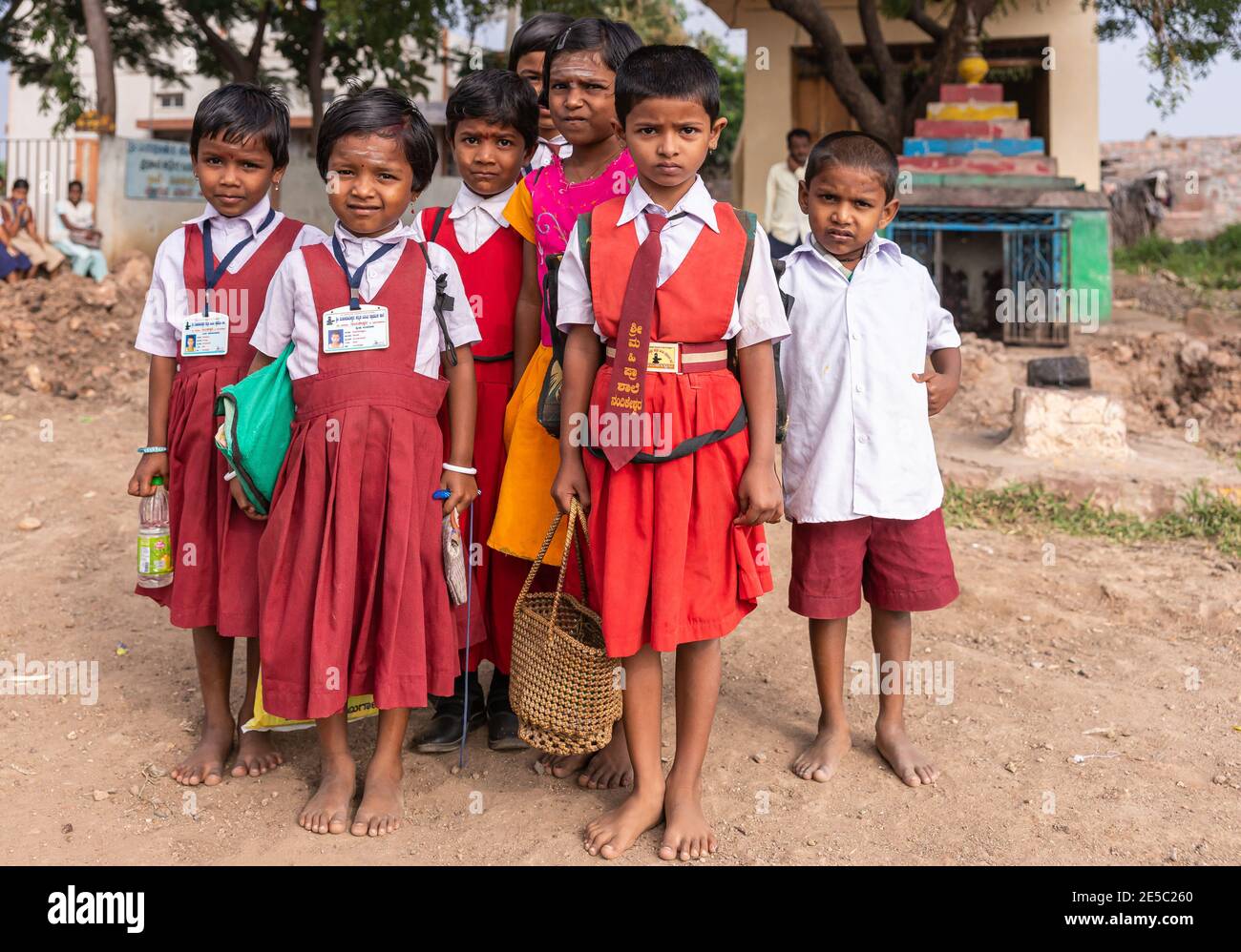 Primary school girls hi-res stock photography and images - Alamy