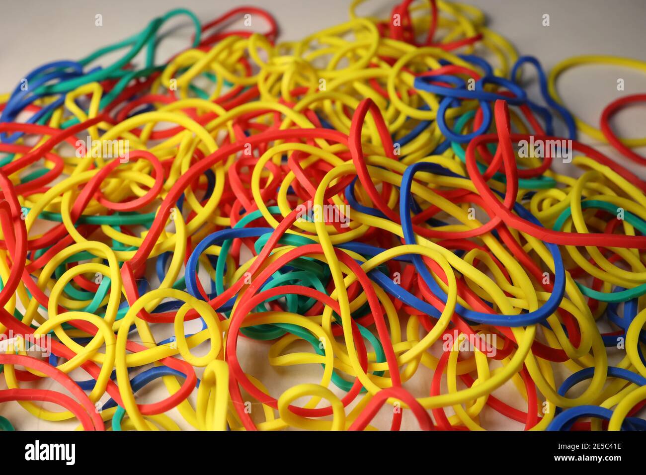 Table band hi-res stock photography and images - Alamy