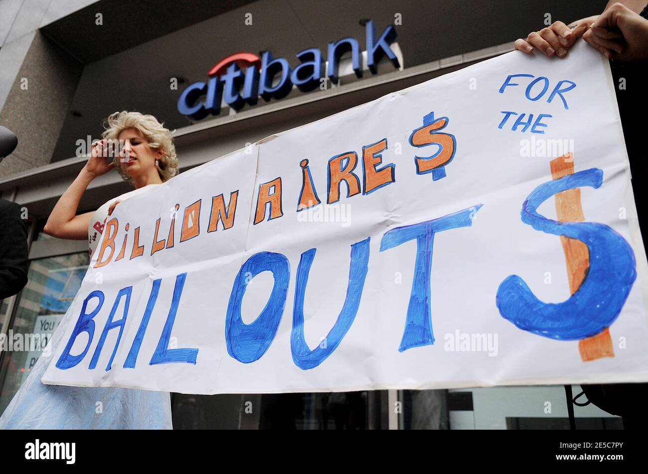 2008 financial crisis america hi-res stock photography and images - Alamy