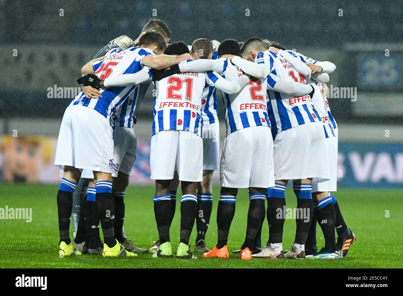 HEERENVEEN, NETHERLANDS - JANUARY 27: Players of SC Heerenveen during ...