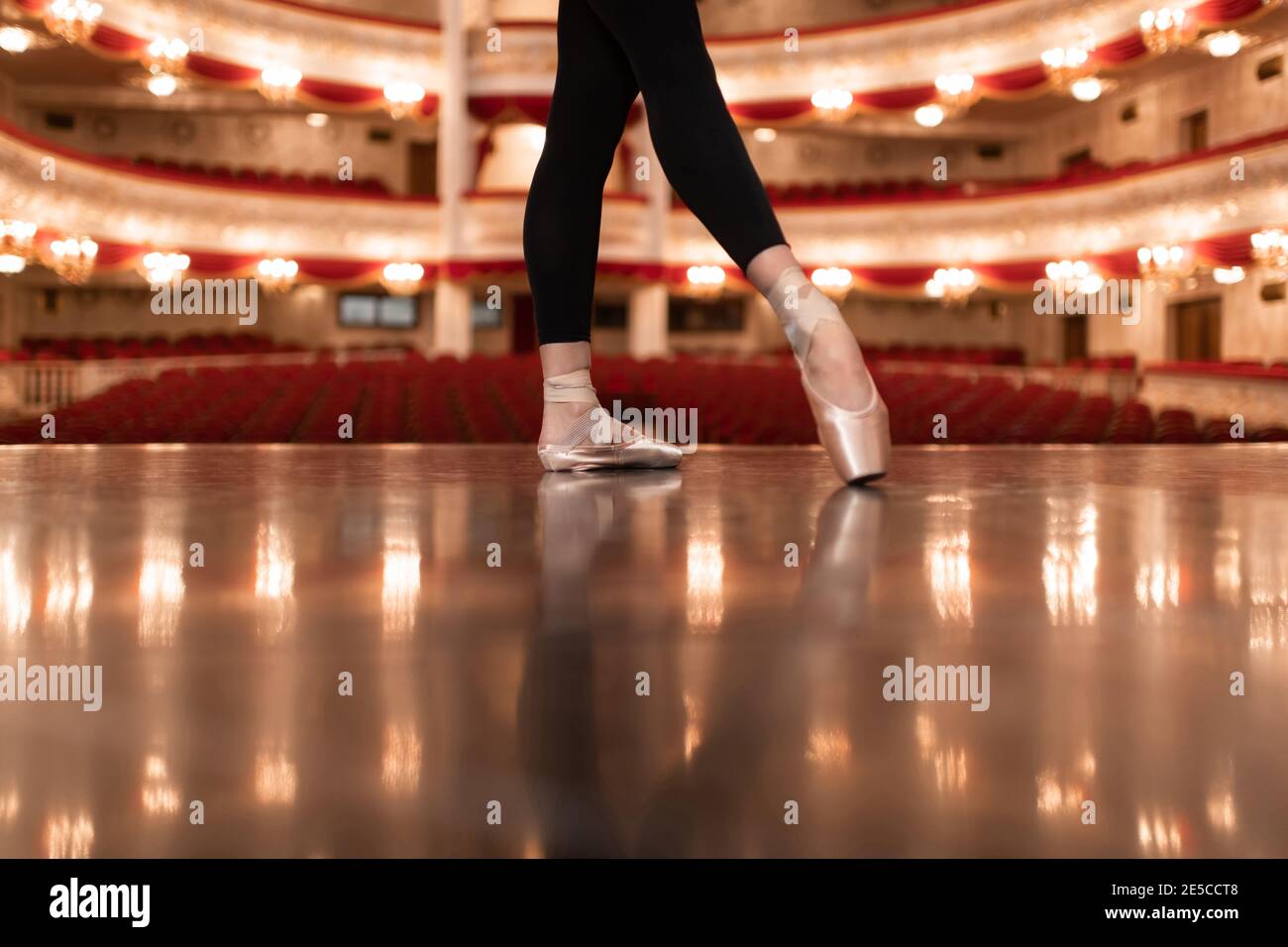 Ballerina dancing on stage hi-res stock photography and images - Alamy