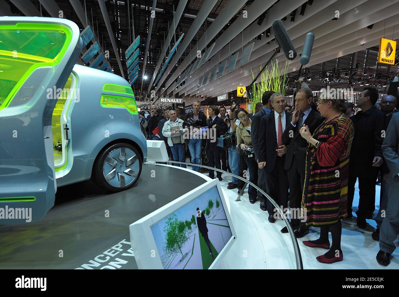 Paris Mayor Bertrand Delanoe visits the Paris International Motor Show ...