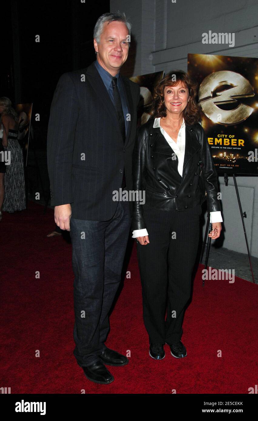 Susan sarandon husband tim robbins hi-res stock photography and images ...