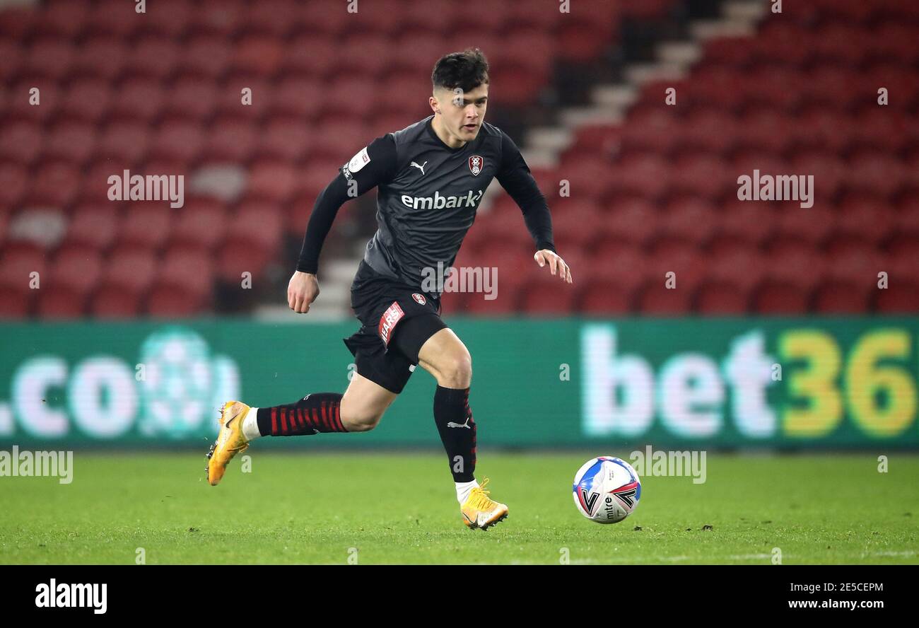 Way into riverside stadium hi-res stock photography and images - Alamy