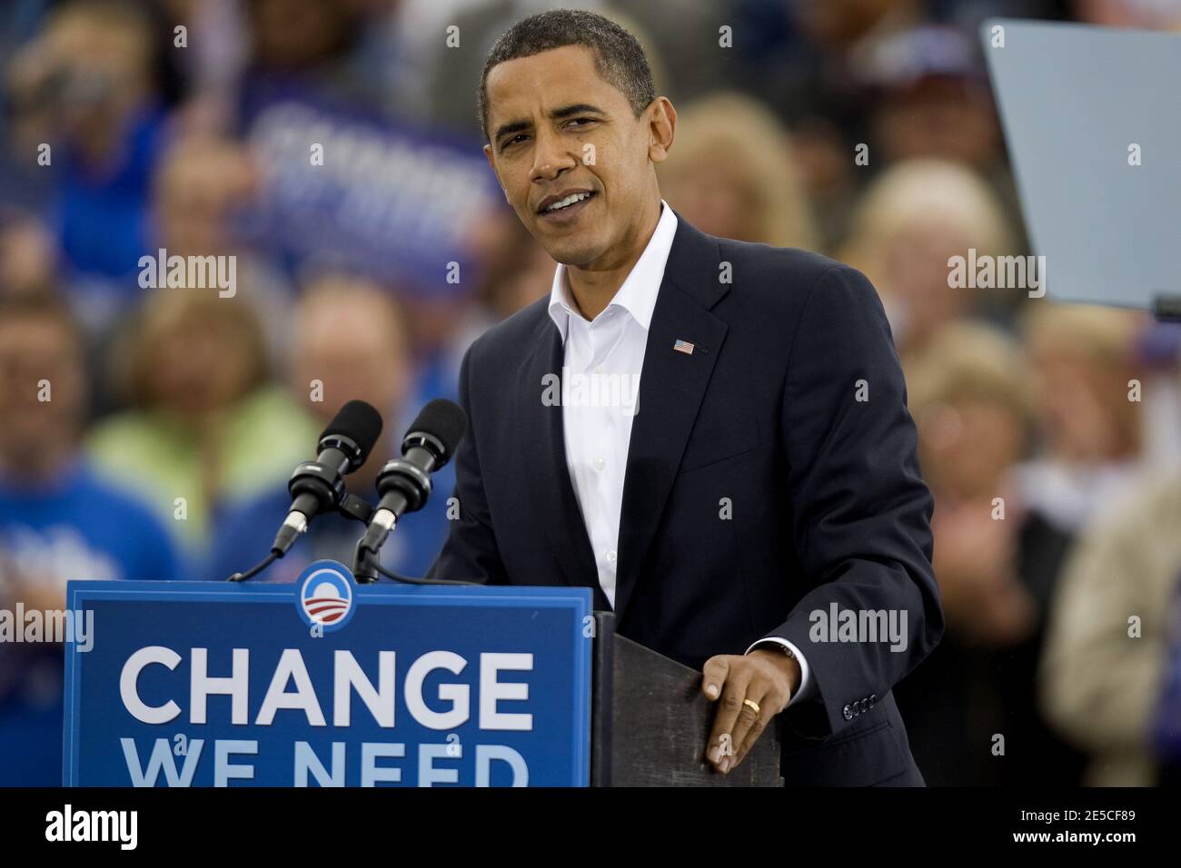 Barack Obama delivers his speech during his 'Change We Need' at The ...