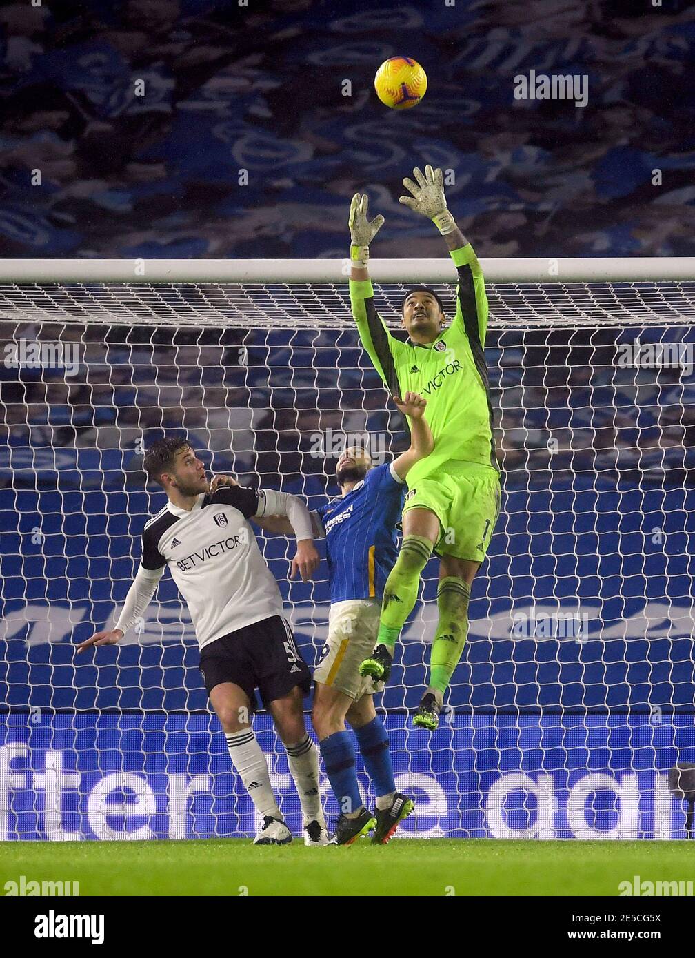 Fulham goalkeeper alphonse areola hi-res stock photography and images ...