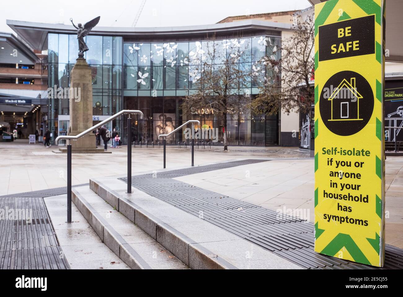 Covid sign hi-res stock photography and images - Alamy