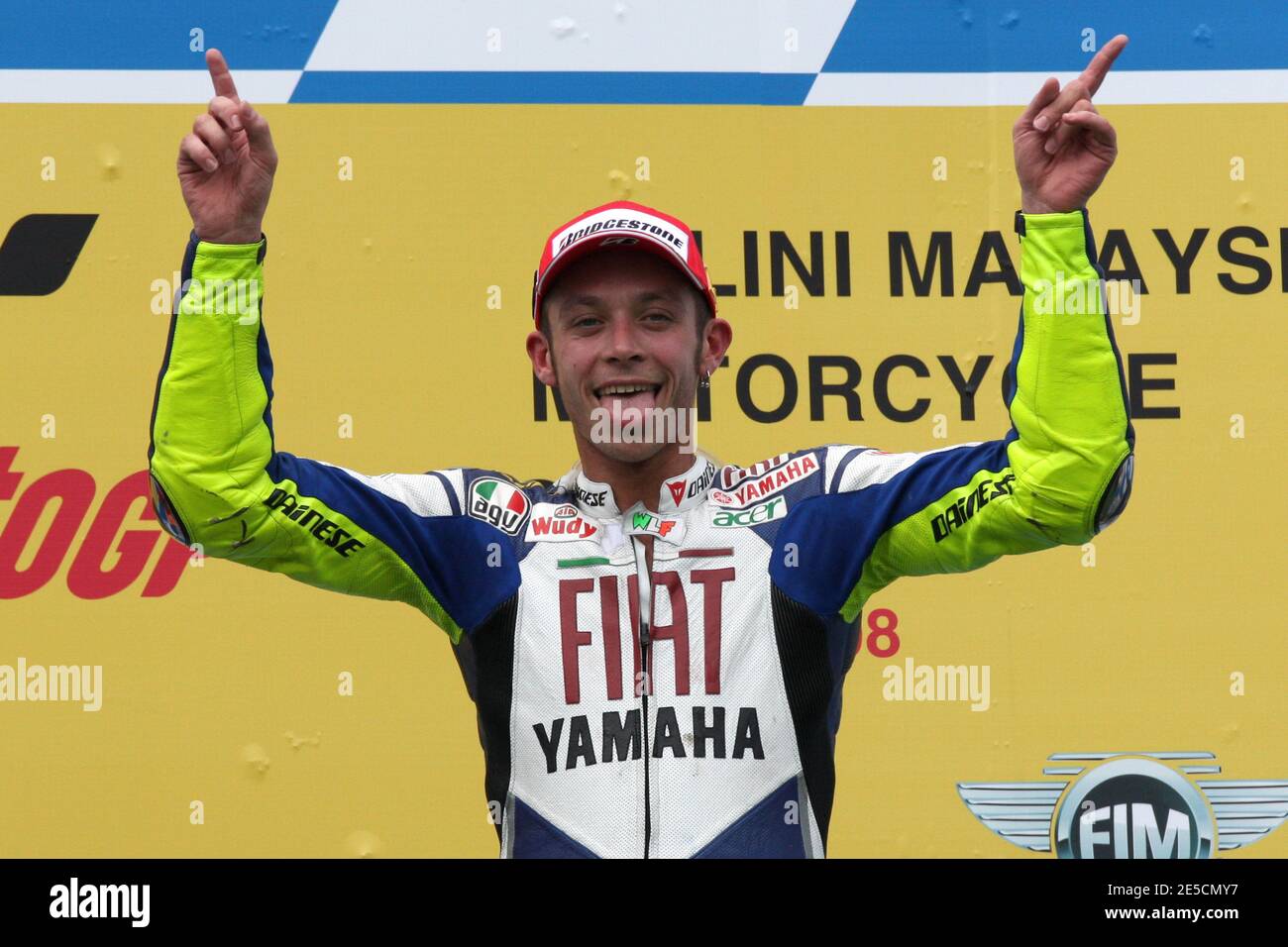 Valentino Rossi celebrates after the Sepang International Circuit near ...