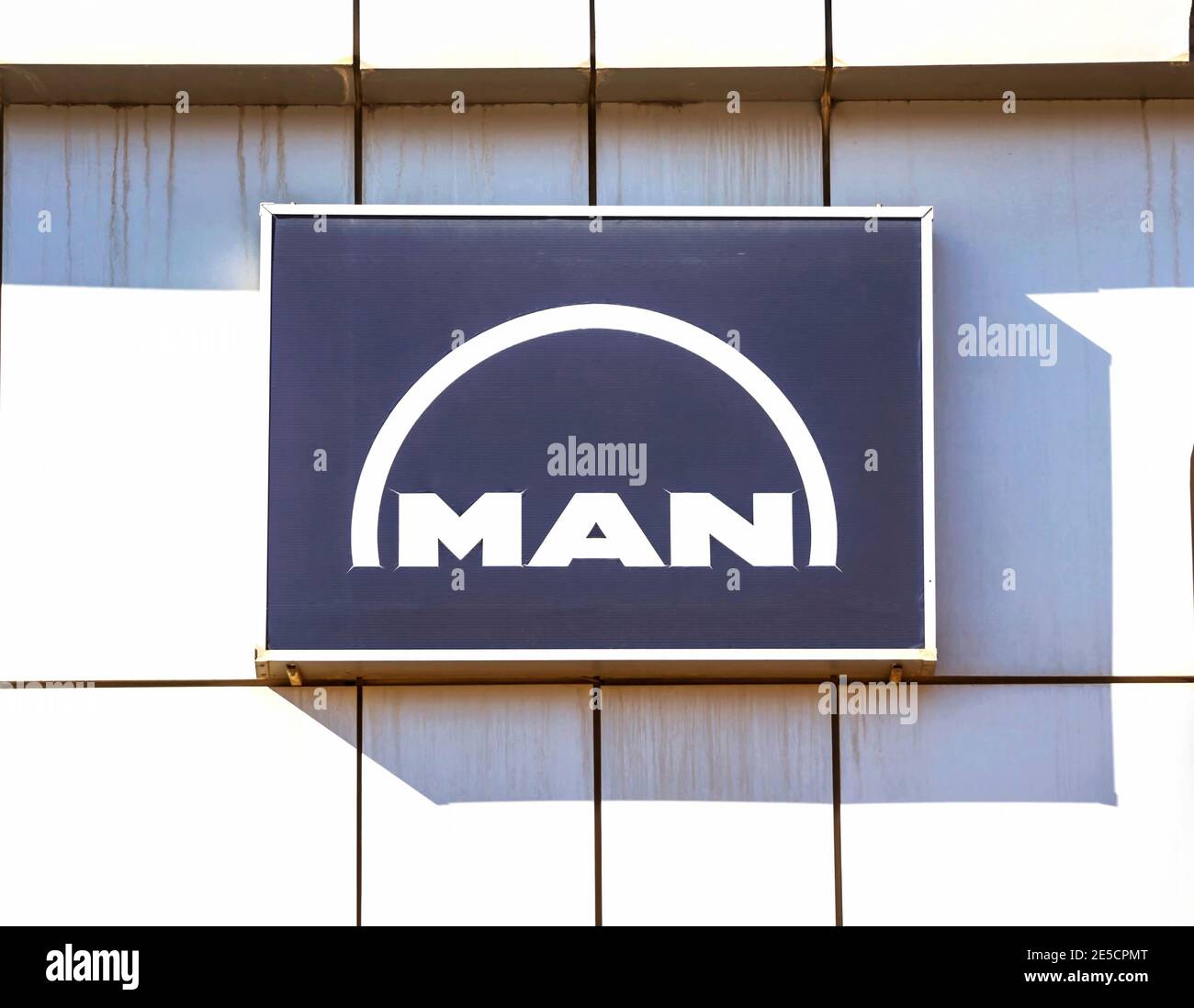 Man truck bus automobile company hi-res stock photography and images ...