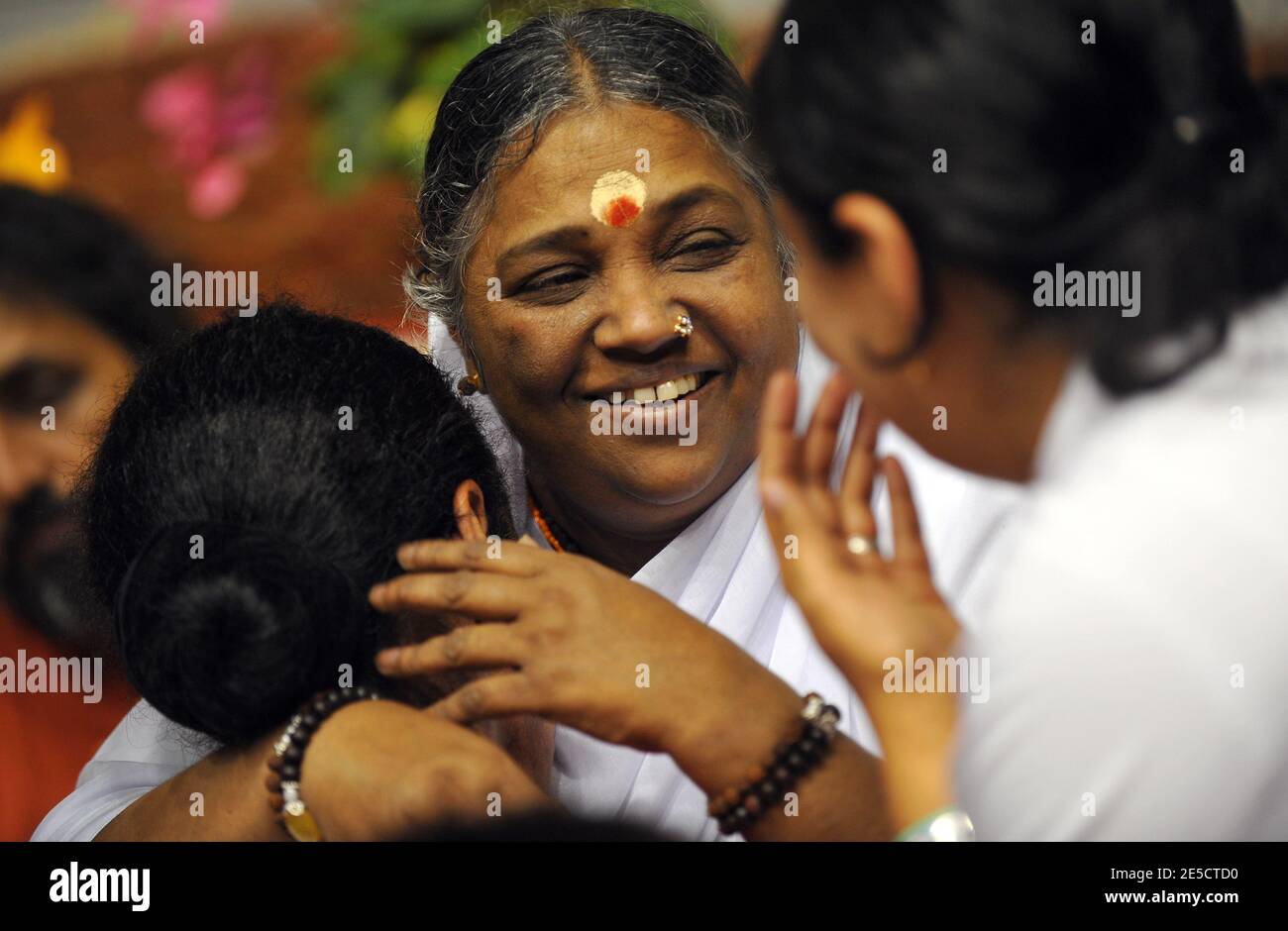 Mata amritanandamayi devi hi-res stock photography and images - Alamy