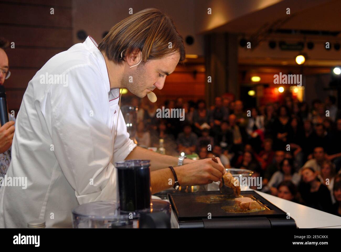 Oui chef lignac hi-res stock photography and images - Alamy